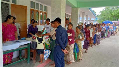 နိုင်ငံတော်စီမံအုပ်ချုပ်ရေးကောင်စီ၏ စီစဉ်ဆောင်ရွက်ပေးမှုဖြင့် ရောက်ရ