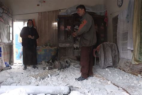 سكان دارة عزة في حلب تحت تهديد نيران النظام السوري