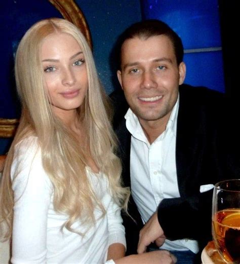 Alena Shishkova Supermodels Poses Pink Doll