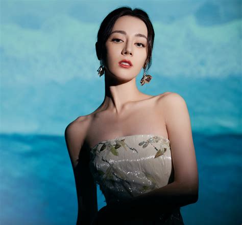 ตี๋ลี่เร่อปา งดงามมากจ้า สาวกเอยจงเสพนิยายจีน