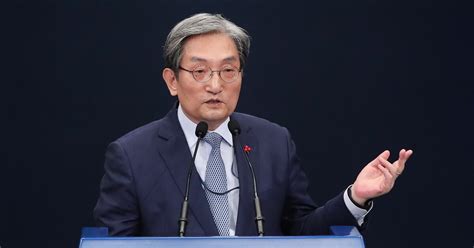 검찰 ‘강제북송 의혹 노영민 전 비서실장 소환 조선비즈