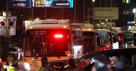 “국회의원이면 들여보내야 하나”…계엄 선포 후 혼란에 빠졌던 젊은 경찰들