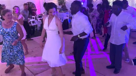 Dancing To Vuli Ndlela Brenda Fassie Youtube