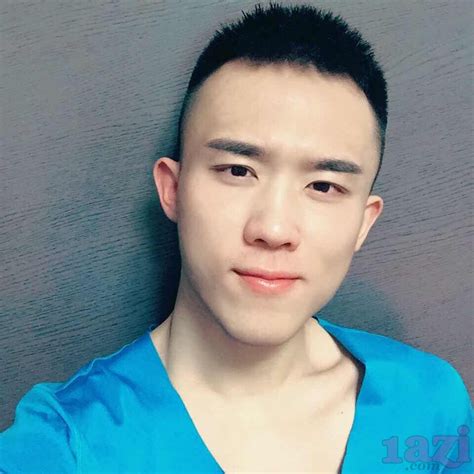 康辉 男子汉图鉴！