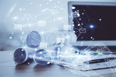 사무실과 비행에 데스크톱 컴퓨터 배경 홀로그램 그리기 다중 노출 전자 메일 개념 개념에 대한 스톡 사진 및 기타 이미지 개념