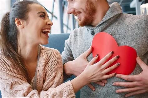 4 Alasan Kita Harus Menahan Diri Untuk Enggak Balikan Sama Mantan