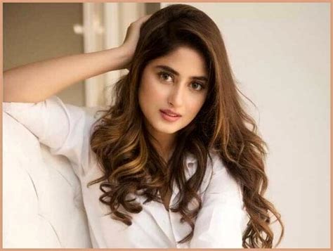 Pakistani Actress Sajal Ali Hd Beautiful Wallpapers