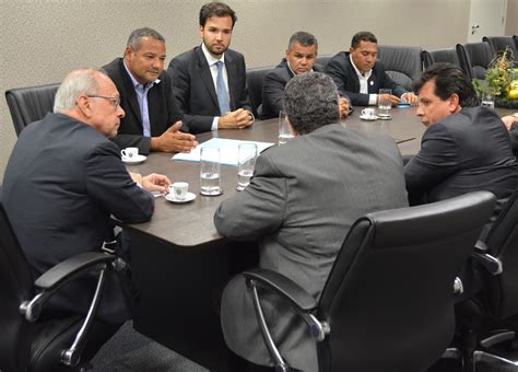 Folha de Jaíba Prefeito eleito de Jaíba faz proposta para instalação