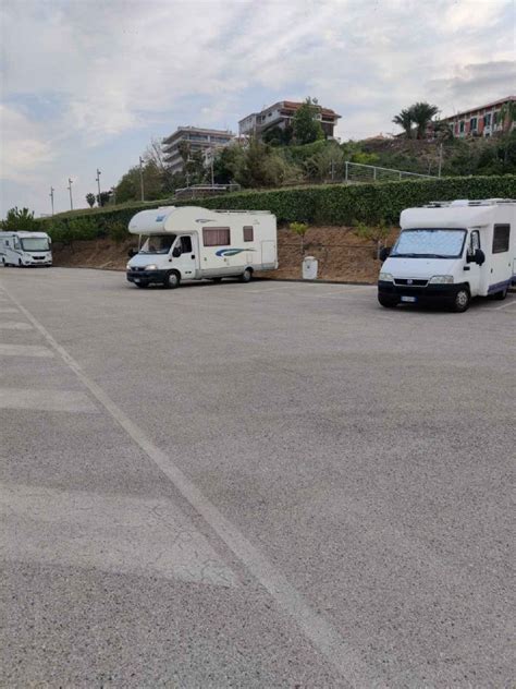 Area Sosta Camper Area Camper Porto Di Termoli A Termoli In Via Del