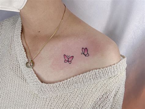 오늘은 쇄골 나비 🦋 포함 총 10가지 홍대타투 안산타투 합정타투 홍대타투잘하는곳 타투모리한