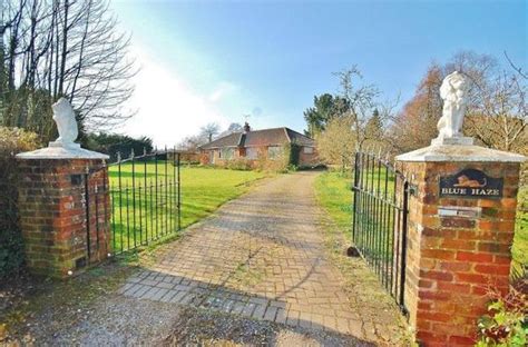 Property Valuation Blue Haze Awbridge Hill Awbridge Romsey Test