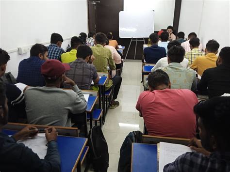 Helpinghands Punejobs Pythondeveloper Pythonfullstack Pythonjobs