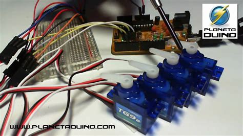Arduino Controlar Multiples Servos Youtube