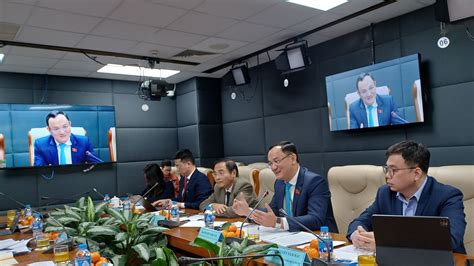 Doanh Nghiệp Lập Quỹ Nghìn Tỉ Phát Triển Khoa Học Công Nghệ Nhưng Không