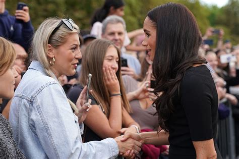 Prince Harry Meghan Markle Delayed Windsor Castle Walk