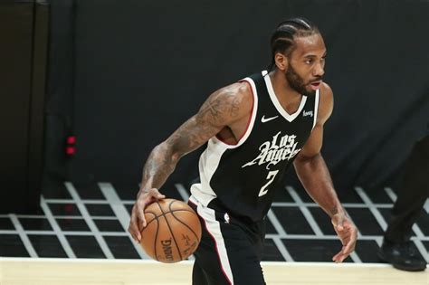 超稳！小卡19中9贡献317率队连扳两城 直播吧zhibo8cc