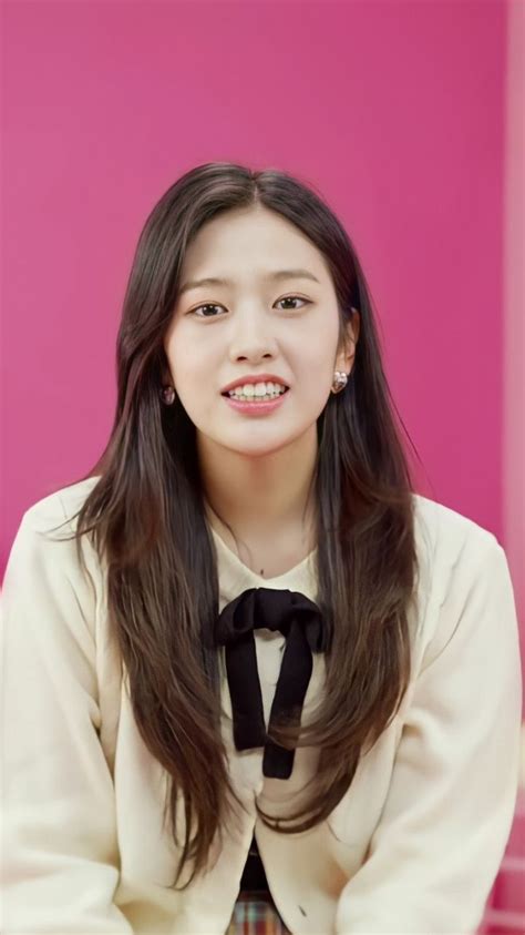 Pin Oleh Yujin An Di Ive 🔥