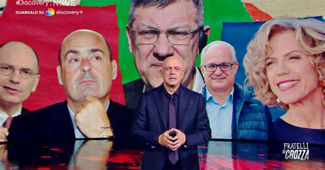 Il duro monologo di Crozza sulla sinistra italiana Non vi è venuto il dubbio che il fascismo