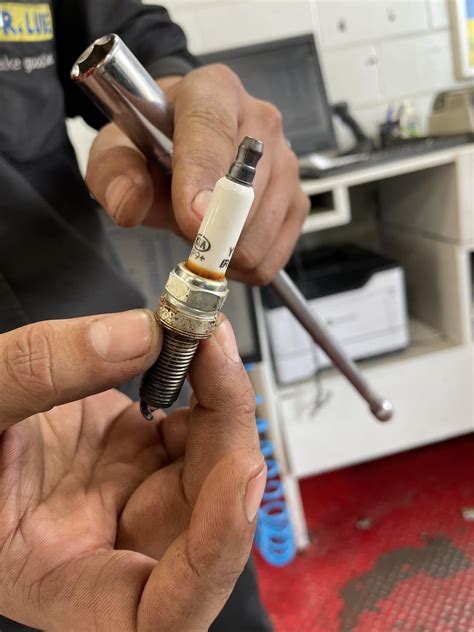 Is this spark plug due for replacement? : r/MechanicAdvice