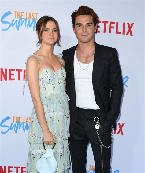 Maia Mitchell The Last Summer” Screening In La • Celebmafia