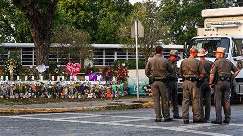 Report Police In Uvalde Had Rifles Earlier Than Known
