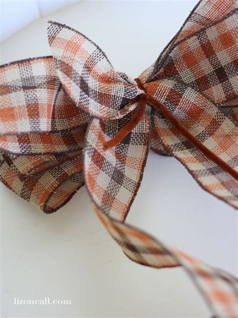 How To Make A Big Bow For A Wreath Liz On Call How To Make Bows
