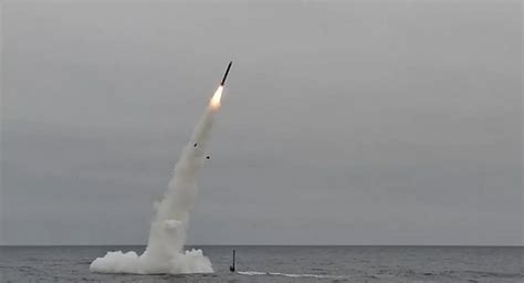 Japan Considers Purchasing The Tomahawk Subsonic Cruise Missiles