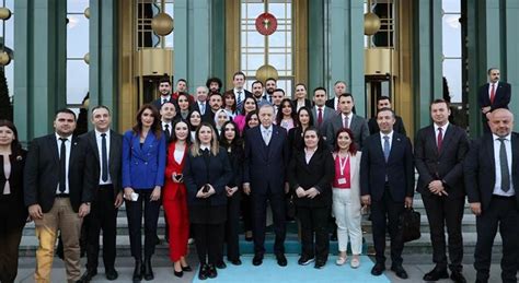 Son Dakika Cumhurbaşkanı Erdoğandan öğretmenlere Atama Müjdesi Son