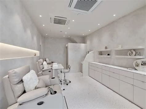 고급스러운 그레이 컬러 힙한 내부 9평 작은 네일샵 인테리어 일산 장항동