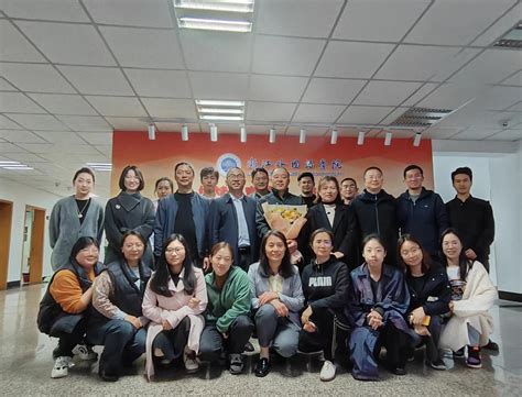 岁月如歌 感谢有您——我院举办退休教师荣休仪式 浙江外国语学院继续教育学院
