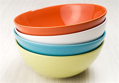 Woman S Plight To Free Fused Bowls Leaves Internet Gripped Newsweek
