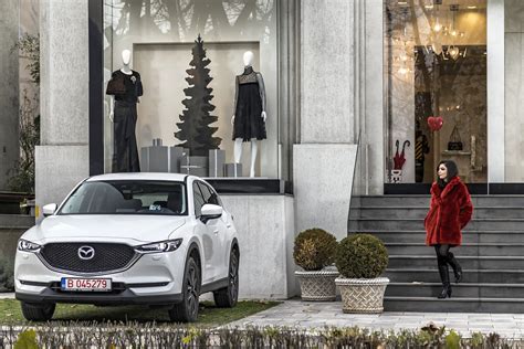 Mazda CX Skyactiv G Un SUV pasional și rafinat