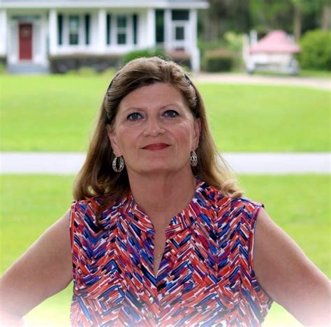Suzanne Holton Obituary Brunswick Ga