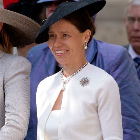 Zara Tindall Defies Rules In Bold Red Wedding Guest Dress At Royal