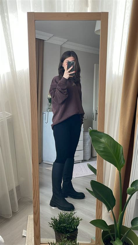 Pin By On S Everyday Fashion Outfits Stylish Outfits Stylish