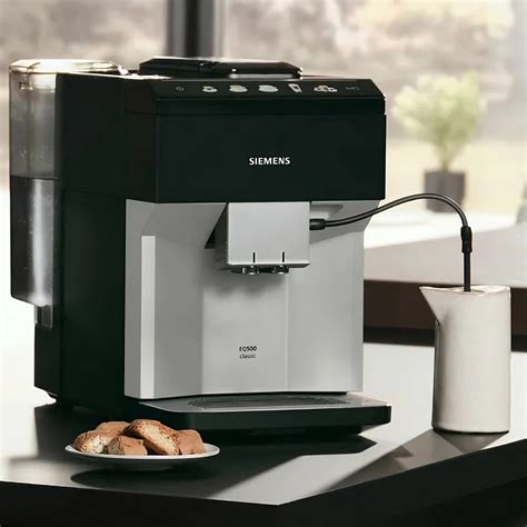 Machine à café à grain Siemens EQ TP R Classic noire argent