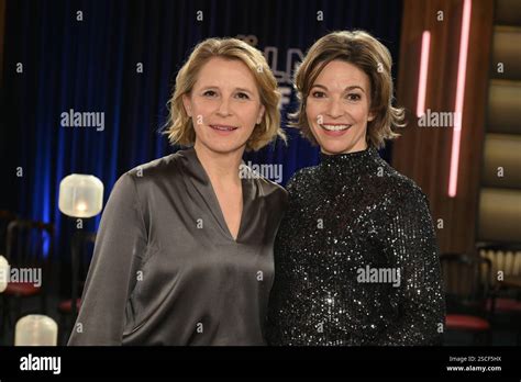 Moderatorin Susan Link Und Anna Planken L R Als Moderatorin In Der Wdr Talkshow Kölner Treff