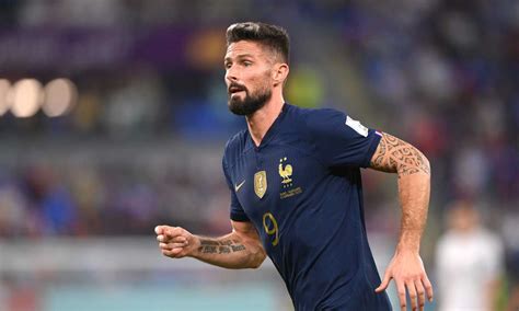 Milan ecco quando arriverà il rinnovo di Giroud i dettagli