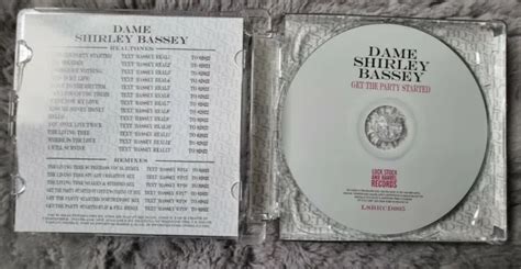Dame Shirley Bassey Get The Party Start Pas De Prix De RÉserve