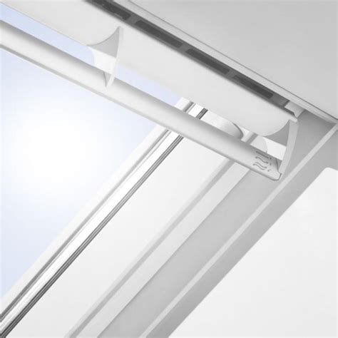 Velux Centre Pivot Polyurethane Finish Roof Window Ggu