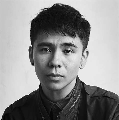 Kissing In Vietnamese By Ocean Vuong Poems Academy Of American Poets