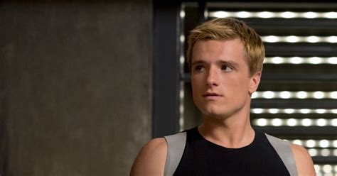 A Thorough List Of All The Times Peeta Messes Up In Catching Fire