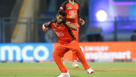 Ipl 2022 Umran Malik Tipped For India After Lighting Up League With