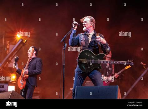 Pilton Uk Sunday 25 June 2023 Glastonbury Festival Troy Van Leeuwen Josh Homme Of Queens Of