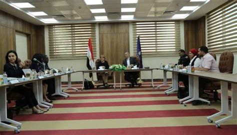 رئيس هيئة الدواء المصرية يلتقى وفد منظمة الصحة العالمية مبتدا