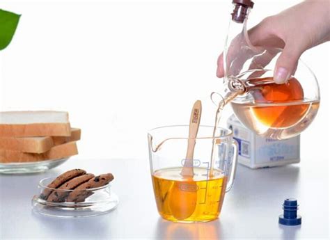 Купить Стеклянная бутылка с двумя горлышками для соуса, масла, уксуса ...