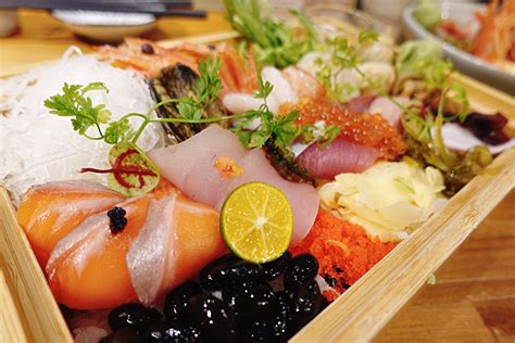 《六張犁美食》the 春 信義店，高cp值日本料理，海鮮珠寶盒必點菜單 神農太太底家