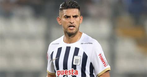 Carlos Zambrano Se Queda En Alianza Lima ¿por Cuántos Años Renovó Su