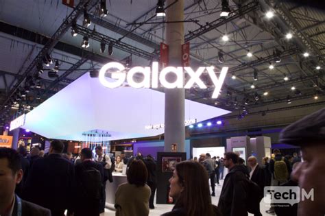 Mwc 24 절대반지 앞에 모인 반지원정대삼성전자 전시관은 갤럭시 링으로 후끈