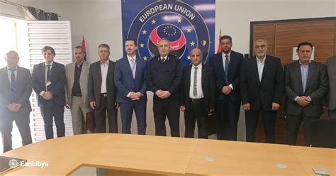 اجتماع موسع لمناقشة التعاون الأمني وتبادل المعلومات في مكافحة الجريمة
